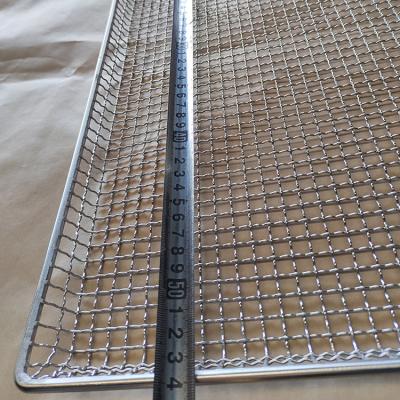 中国 プロフェッショナル 800 x 600 mm 304 ステンレス鋼ワイヤーメッシュオーブンベーキングドーナツトレイ 販売のため
