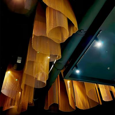 China Aluminum Ceiling Curtain Different Color Chain Mail Wire Mesh Net Decorative Chain Link Mesh Curtain for sale
