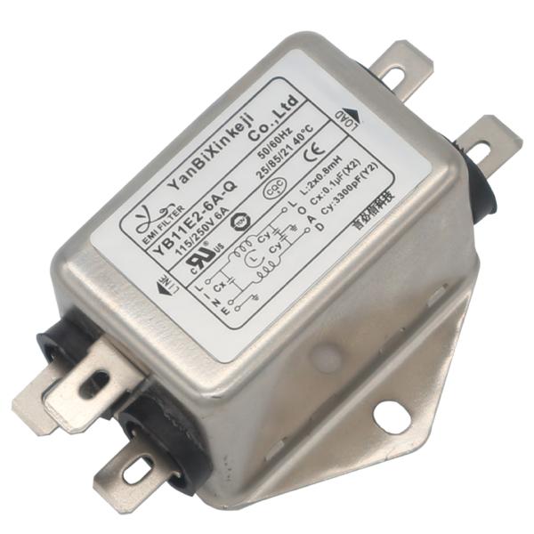 ストリップをつけるLEDのための220V 3A 6A EMI EMCの交流電力のノイズ・フィルタ