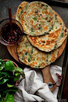 China Anti Bacterial Lachha Paratha Making Machine Chinese Shredded Pancake Production Line for sale