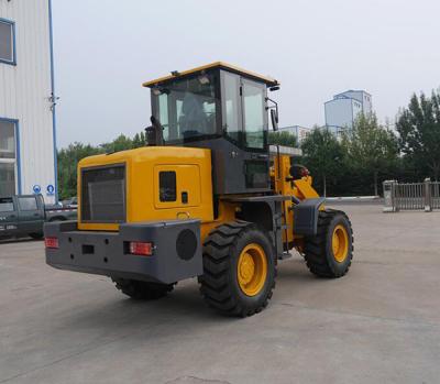 Cina Potente caricatore a ruote con motore diesel WD10G220E23 2300r/min Velocità nominale 3000mm totale in vendita