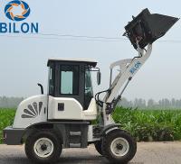 China Telescopic Wheel Loader 800kg Rated Load 25KW Engine Compact Front End Loader for sale