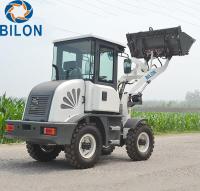 China Telescopic Wheel Loader 800kg Rated Load 25KW Engine Compact Front End Loader for sale