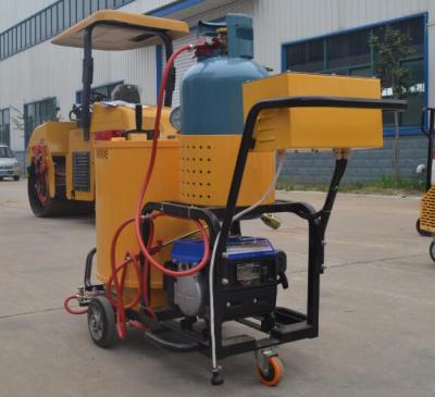 Cina Passeggiata dietro la macchina di sigillamento della crepa per la riparazione della crepa della strada asfaltata in vendita