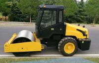 China 60HP 6 Ton Vibratory Smooth Drum Road Roller Mechanical Drive Compactor for sale