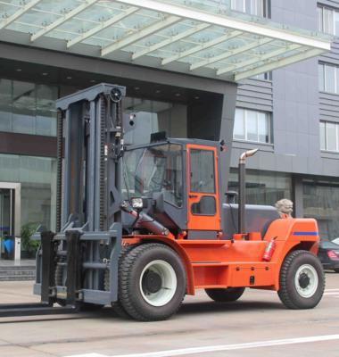 Cina un carrello elevatore a forcale diesel idraulico da 15 tonnellate di 12° 200mm in vendita