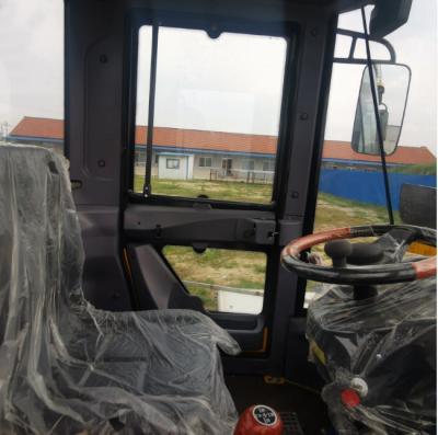 Cina 2,5 tonnellate di camion a quattro ruote del caricatore con il circuito idraulico in vendita