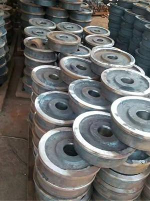 Китай Кованые колеса для грузовиков с прецизионной точностью, обработанные с строгим контролем допусков и изготовленные по стандартам из кованой легированной стали 4140 продается