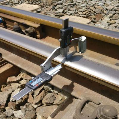 China Digital Rail Head Wear Gauge 15mm 0.01 Resolution ISO Certificate for sale