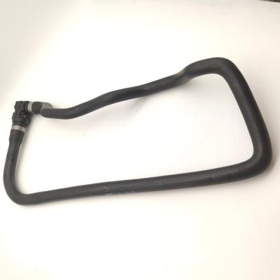 China SQCS Automobile Parts Radiator Coolant Water Hose 11531705225 For BMW E39 520i 525i OE for sale
