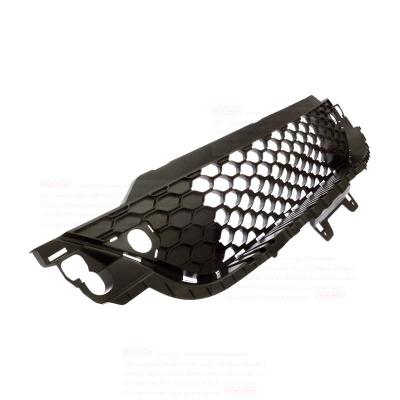 China Head Front Lower Bumper Grille 5801605499 5801587018 for 2014 Iveco Daily Position for sale