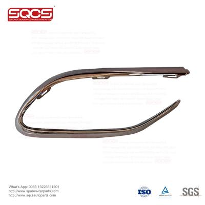 Cina 1184920200 1184920100 Funnel di scarico Cornice luminosa Per Mercedes Benz CLA W118 C118 in vendita