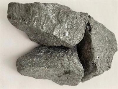 Cina grumo ad alto tenore di carbonio 65% HC del silicio di 30mm ferro per fabbricazione dell'acciaio in vendita