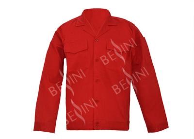 Cina Rivestimento rosso di stile del vestito resistente classico del lavoro con la chiusura del bottone impermeabile in vendita