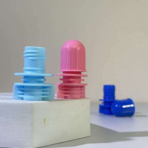 Quality Round Plastic Spout Cap Food Grade HDPE Screw Cap Non Toxic For Stand Up Fruit Juice Pouch Packaging for sale