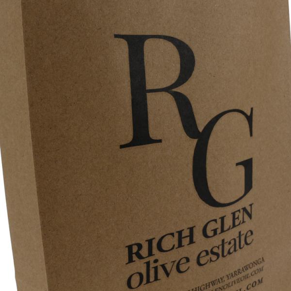 Quality Custom Logo Recyclable Paper Bags Eco Friendly Kraft Paper Bag With Twisted for sale