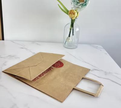 중국 맞춤형 인쇄 크라프트 종이 테이크아웃 백, 평면 종이 손잡이, 로고 인쇄, 갈색 토트 백, 커피숍 및 베이커리에 적합 판매용