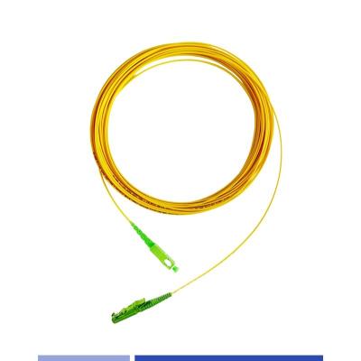 Chine Le câble de patch à mode unique en fibre optique SC/APC à E2000/APC Simplex LSZH 3m 2,0mm à vendre