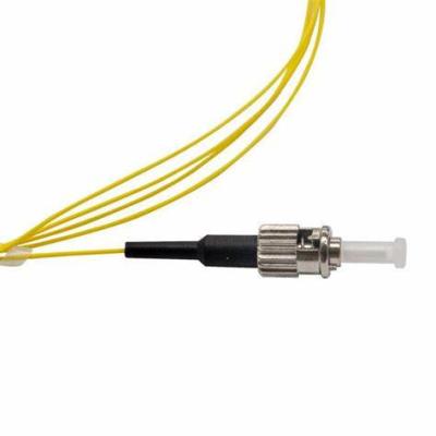 China ST UPC Single Mode Pigtails OS2 9/125um LSZH 1m High Return Loss for sale