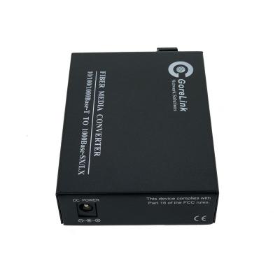 Cina Convertisore di fibre multimediali 10/100/1000Mbps Single-mode SMF 1310nm Dual SFP Slot 20KM in vendita