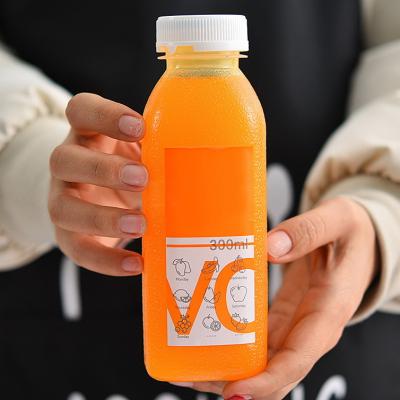 China Disposable 300ml Clear Plastic Juice Bottle PP Drinking Bottle Customizable for sale