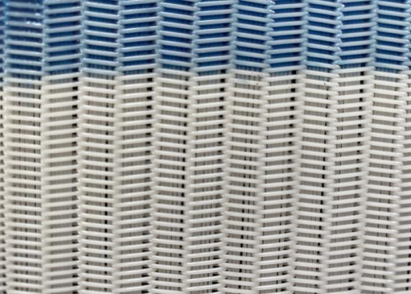 Middle Loop Polyester Spiral Fabric With Side Cloth 45mm With Both Edges