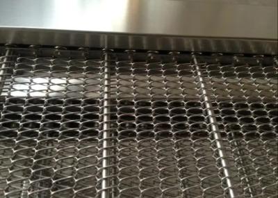 China Food Grade 304 Stainless Steel Conveyor Belt Corrosion Proof for Vegetable Washing for sale