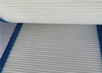 Cina Il foro a spirale del ciclo modella il poliestere Mesh Belt di fabbricazione di carta in vendita