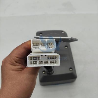 China Monitor LCD Display Screen VOE14585030 14585030 para o VOLVO EC210D EC380D à venda