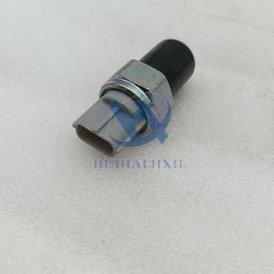 China Onderdelen van graafmachines Brandstofdruk sensor ND499000-4441 voor PC400-7 PC450-7 SA6D140E Te koop