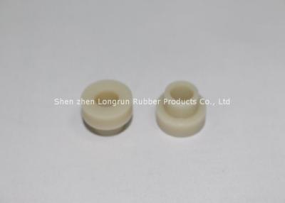 Cina Spine di gomma del foro del cappuccio bianco del silicone del ODM dell'OEM per i componenti elettronici in vendita