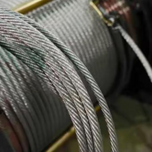 Quality 6x7/6x19/6x37/6x12/6x24 Steel Wire Rope for Hoist/Crane/Marine for sale