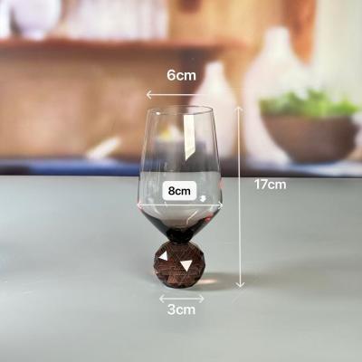 China Handgeblazen wijnglas met kristallen kleurgradiënt uniek wijnglas als cadeau voor feest Te koop