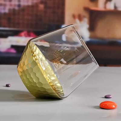 Cina la mano 400ml ha tagliato il favo Crystal Wine Glasses dell'oro in vendita