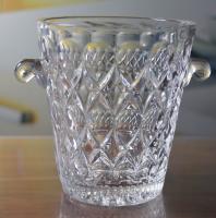 China Machine Made Embossed Round Glass Bucket With Handle for sale