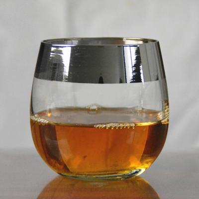 Cina Vetri d'argento di Rim Ion Plated Platinum Tumbler Drinking in vendita
