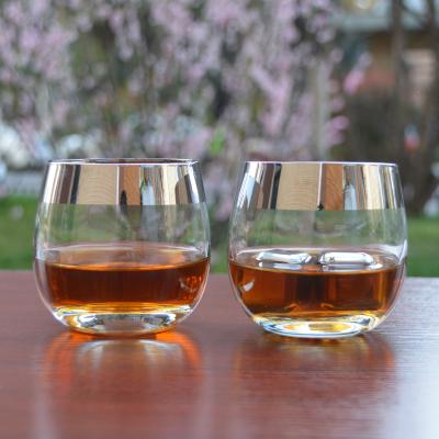 Cina Vetri d'argento di Rim Ion Plated Platinum Tumbler Drinking in vendita