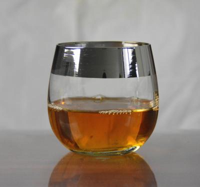 Cina Vetri d'argento di Rim Ion Plated Platinum Tumbler Drinking in vendita
