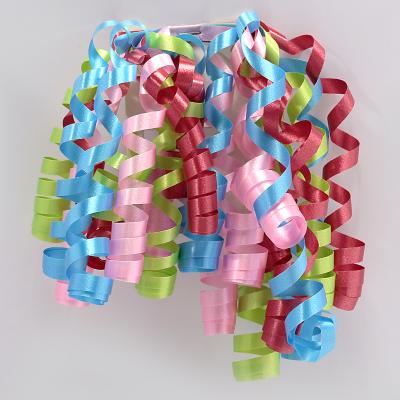 Cina il Natale di colore della miscela di 6mm che arriccia il nastro piega il polipropilene olografico in vendita