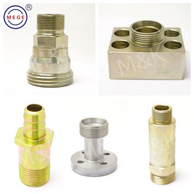China Fittings de adaptadores de tubos OEM Conectores de tuberías de color zinc galvanizado para tuberías químicas de aceite, agua en venta
