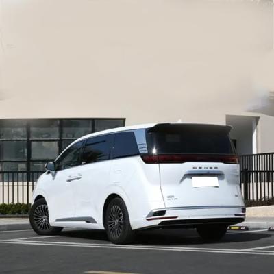 Cina BYD Denza D9 EV Chinese Electric MPV 600 km 7 posti a quattro ruote motrici in vendita