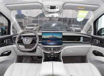 Cina BYD Denza D9 EV Chinese Electric MPV 600 km 7 posti a quattro ruote motrici in vendita