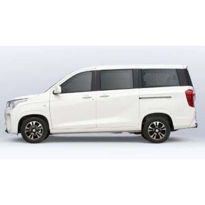 China DongFeng E380 Chinese Electric Trucks Compact MPV 5-8 Seats for sale