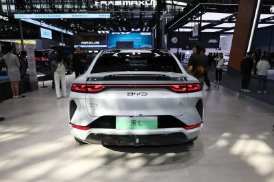 China BYD's nieuwe generatie zuiver elektrische SUV SONG L heeft een bereik van 550 KM-662 KM. Te koop