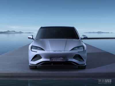China BYD 2025 Seal, a pure electric sedan with a range of up to 650km, a new intelligent driving system and the best value for money mid-sized electric sedan. for sale