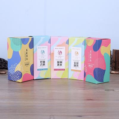 Cina Logo personalizzato con imballaggio ecologico per Boxycharm Beauty Abbonamento Disegno gratuito in vendita