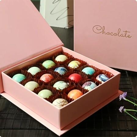 Quality Customize Valentines Sweet Candy Small Chocolate Box Packaging with Magnetic for sale