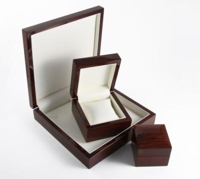 China factory price luxury wooden packaging for jewelry for sale
