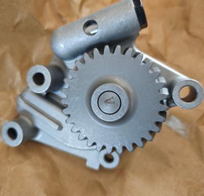China Kubota V3800 Engine Oil Pump for sale