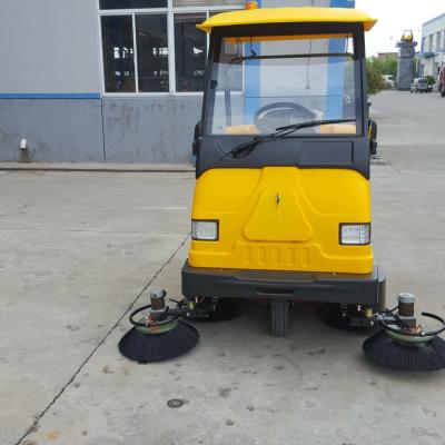 China industrial vacuum sweeper/electric road cleaning equipment for sale